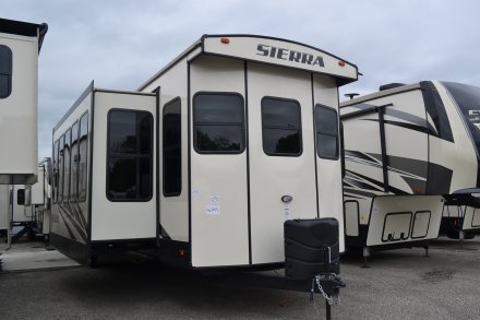 Sierra RVs by Forest River | Fifth Wheel Campers & Trailers On Sale