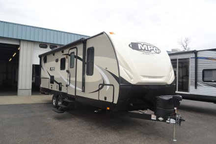 MPG Travel Trailers by Cruiser RV
