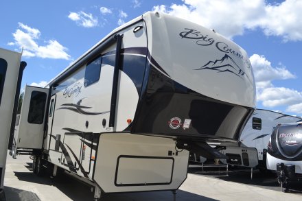 Big Country Fifth Wheel RVs by Heartland