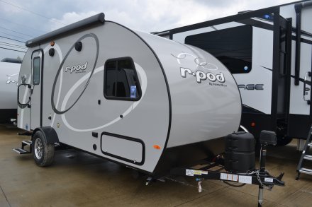 Travel Trailers, Fifth Wheels, & Toy Haulers On Sale