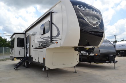 Cedar Creek RVs by Forest River | Fifth Wheel Campers On Sale