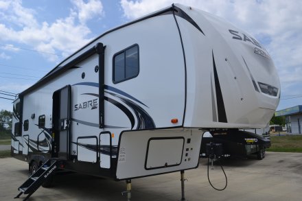5th Wheel Campers by Forest River at Wholesale