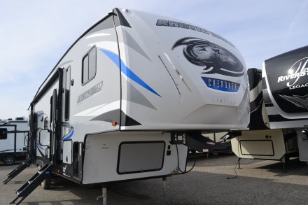 5th Wheel Campers by Forest River at Wholesale