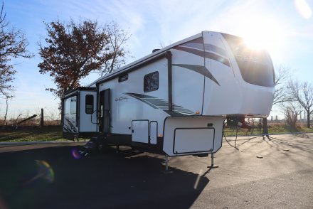 Cardinal RVs by Forest River | Fifth Wheel Campers On Sale