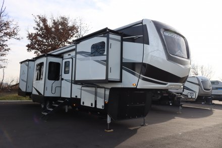 Big Country Fifth Wheel RVs by Heartland