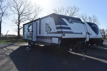Travel Trailers, Fifth Wheels, & Toy Haulers On Sale
