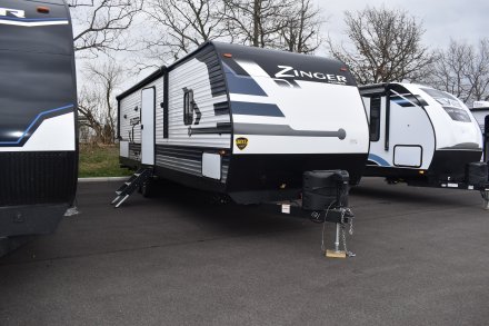 Travel Trailers, Fifth Wheels, & Toy Haulers On Sale