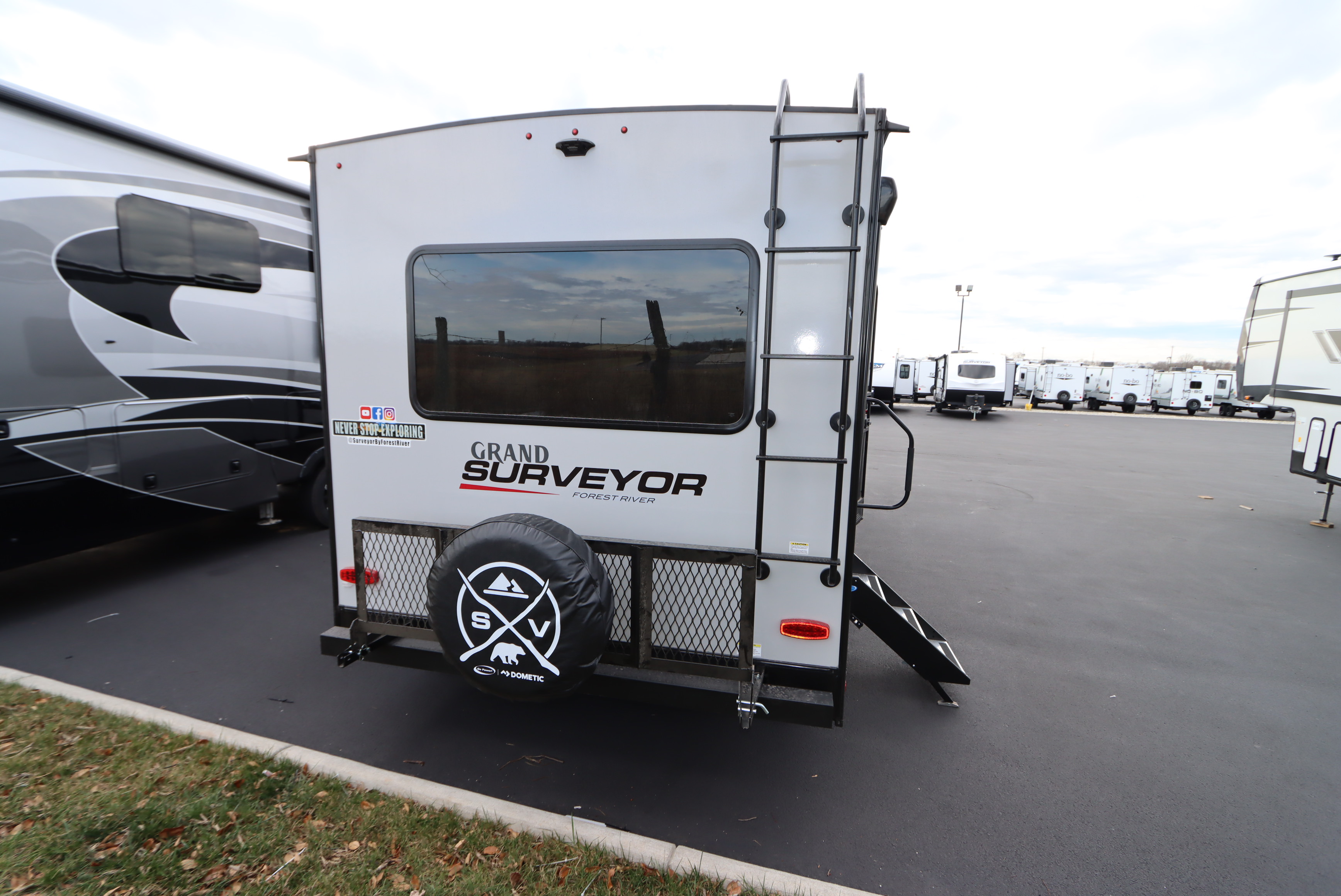2023 Grand Surveyor 253RLS Travel Trailer by Forest River On Sale ...