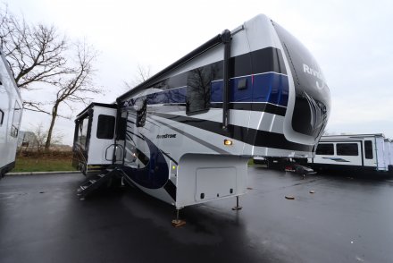 Riverstone RVs by Forest River | Fifth Wheel Campers On Sale