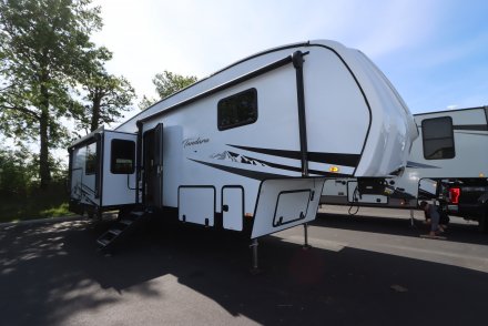 Tandara 5th Wheel RVs by East To West RV