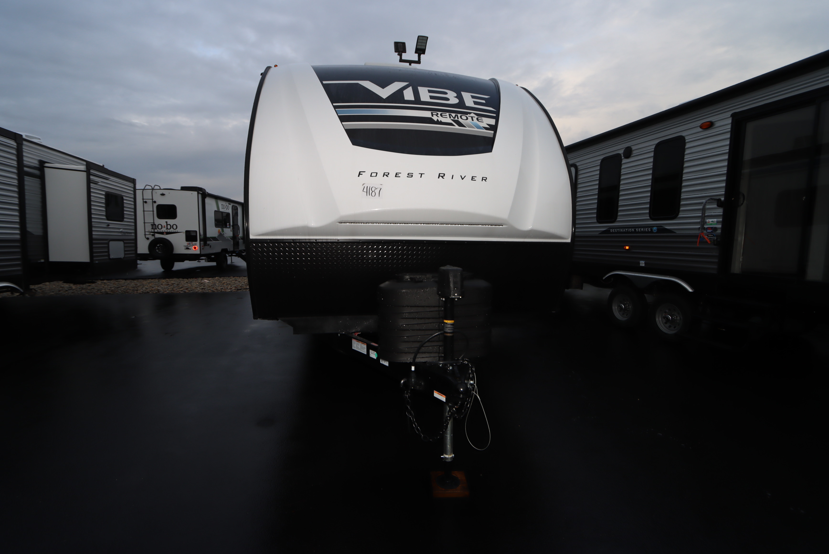 2024 Vibe 26RB Travel Trailer by Forest River On Sale (RVN27941)