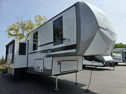 Salem RVs by Forest River | Travel Trailers On Sale