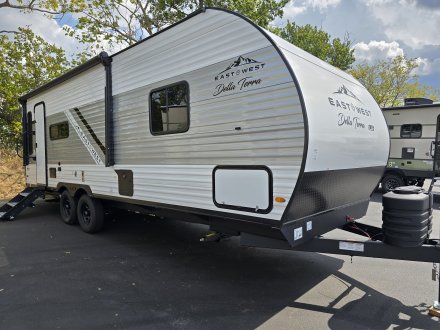 Della Terra & Della Terra LE Travel Trailers by East to West