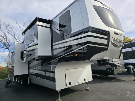Riverstone RVs by Forest River | Fifth Wheel Campers On Sale