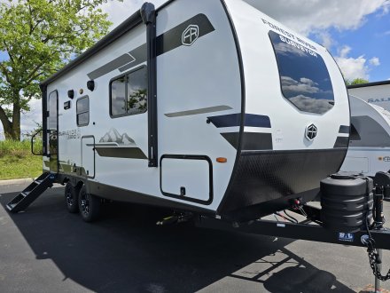 Travel Trailers, Fifth Wheels, & Toy Haulers On Sale