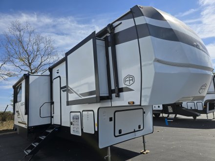 Sierra RVs by Forest River | Fifth Wheel Campers & Trailers On Sale