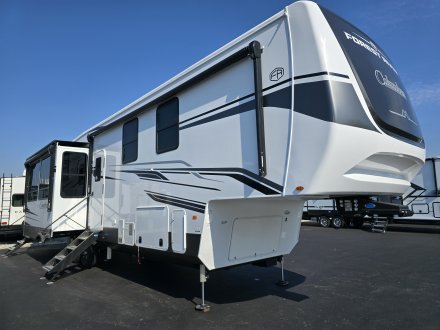 Columbus 5th Wheel RVs by Palomino