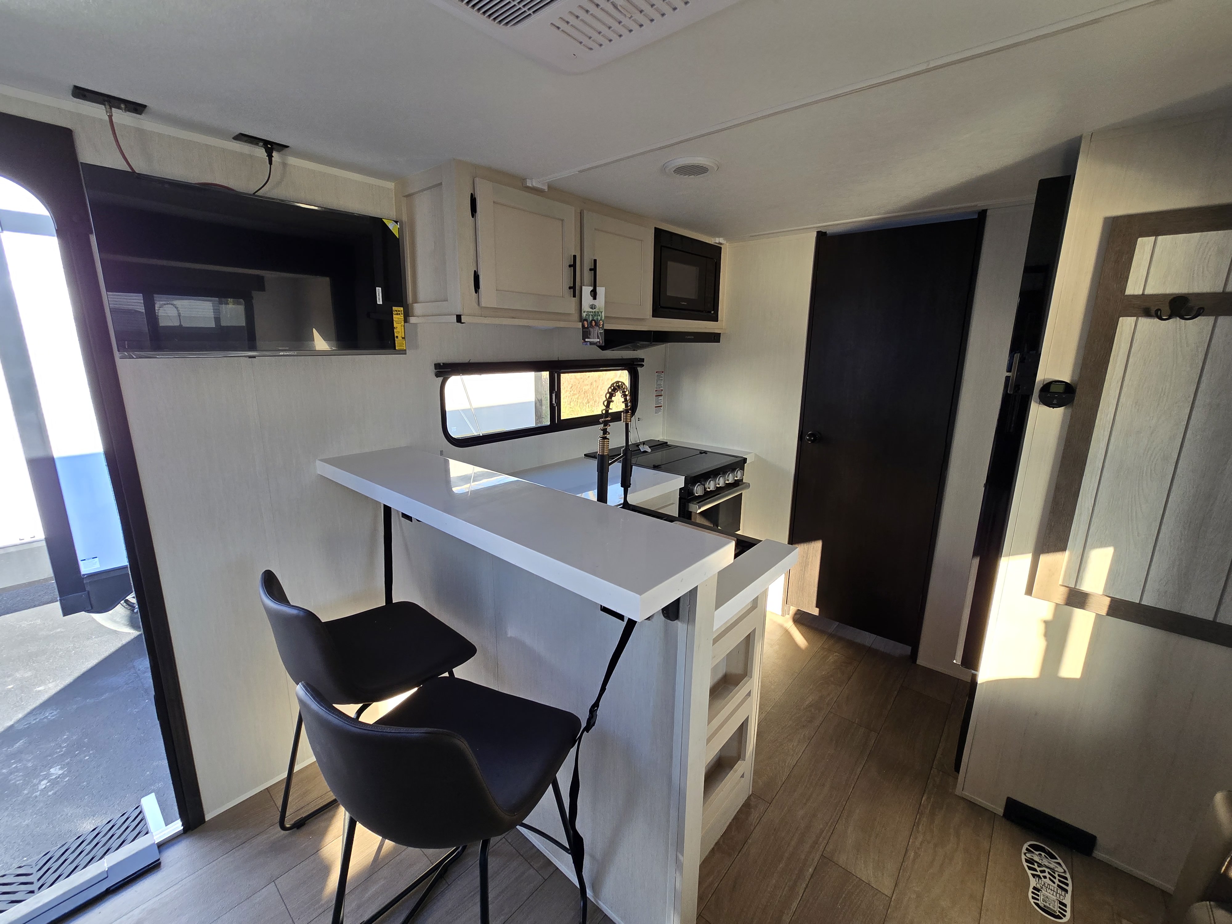 2026 Alpha Wolf 21RB-L Travel Trailer by Forest River On Sale (RVN32375)