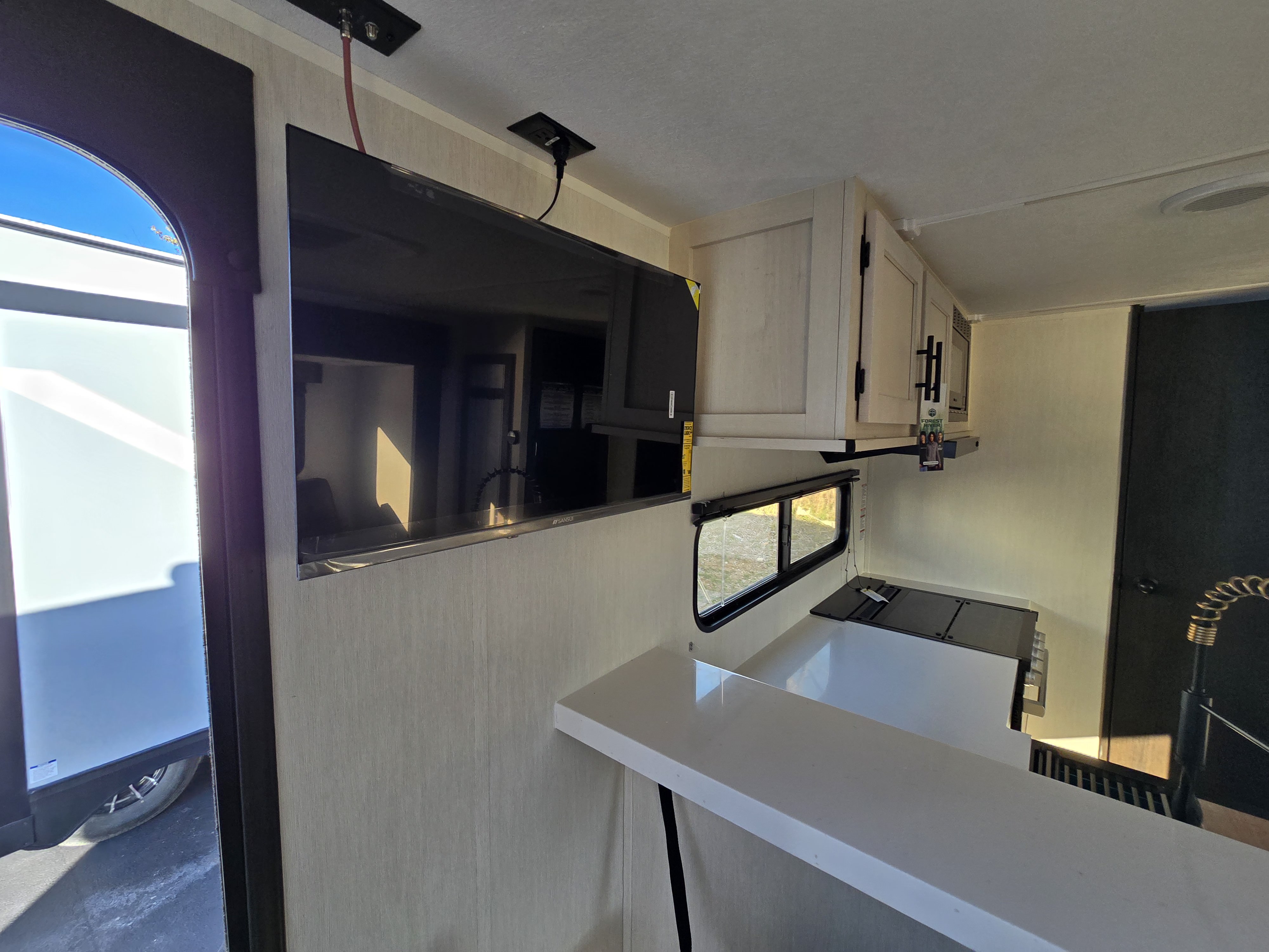 2026 Alpha Wolf 21RB-L Travel Trailer by Forest River On Sale (RVN32375)