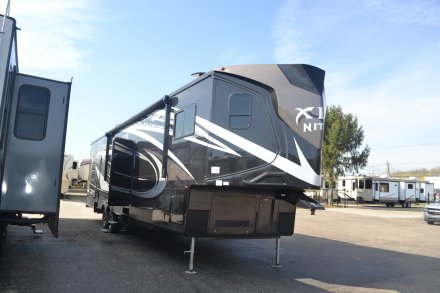 Toy Haulers (Fifth Wheel) by Forest River at Wholesale